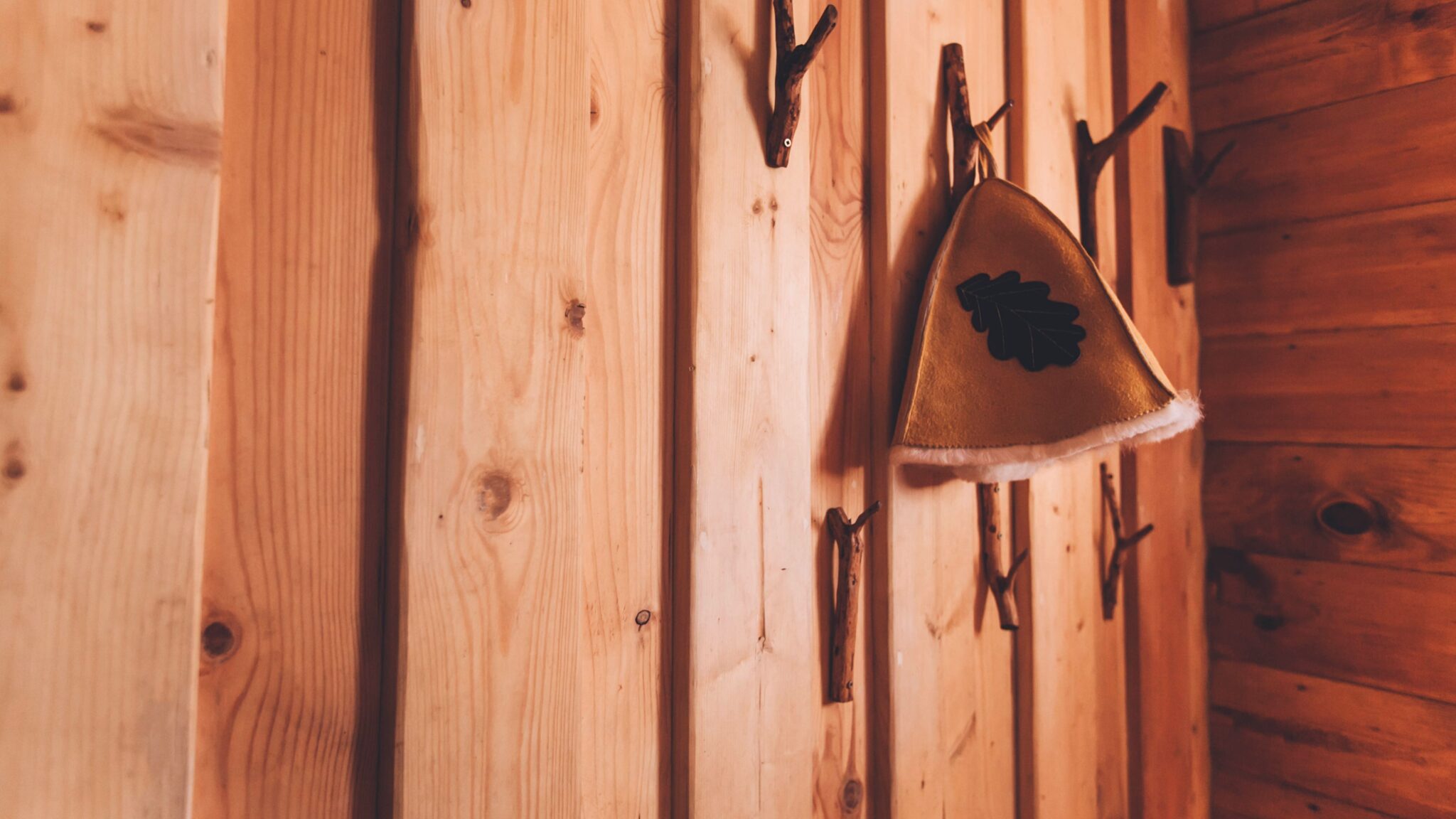 Sauna Hats: the ultimate guide to heat-proofing your head – Sauna Edge